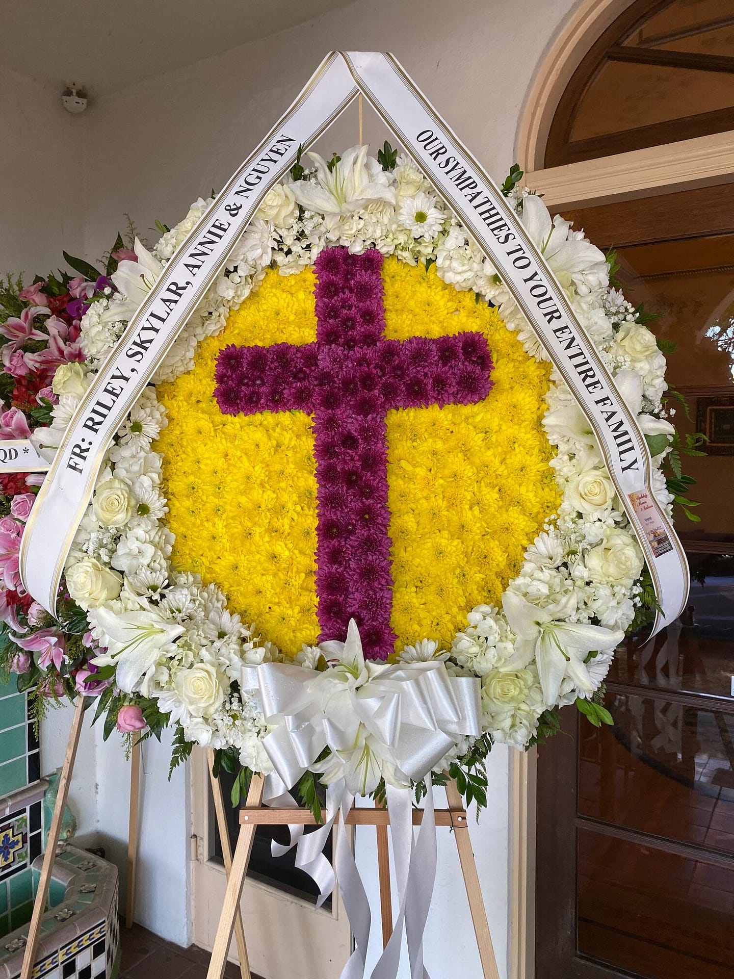 Funeral Cross #03 – Kimanh Flowers
